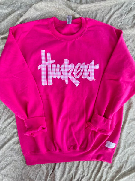 GINGHAM HUSKERS SCRIPT - HOT PINK CREW – H.FLYNN